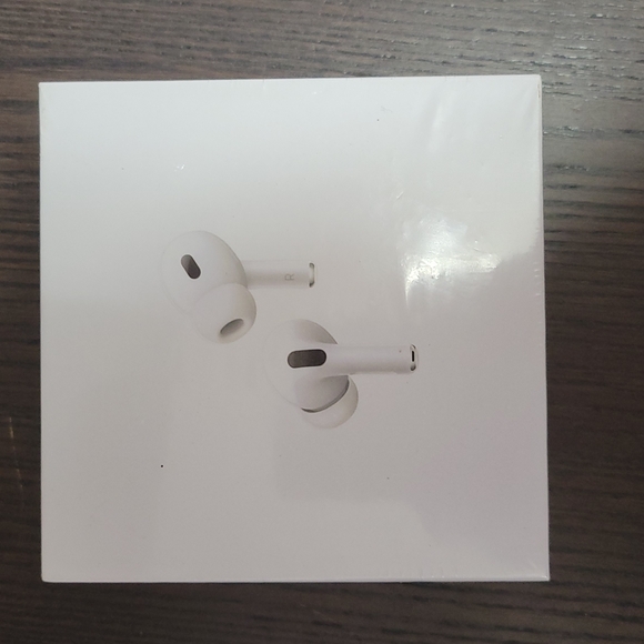 Apple | Headphones | Wireless Earbuds | Poshmark